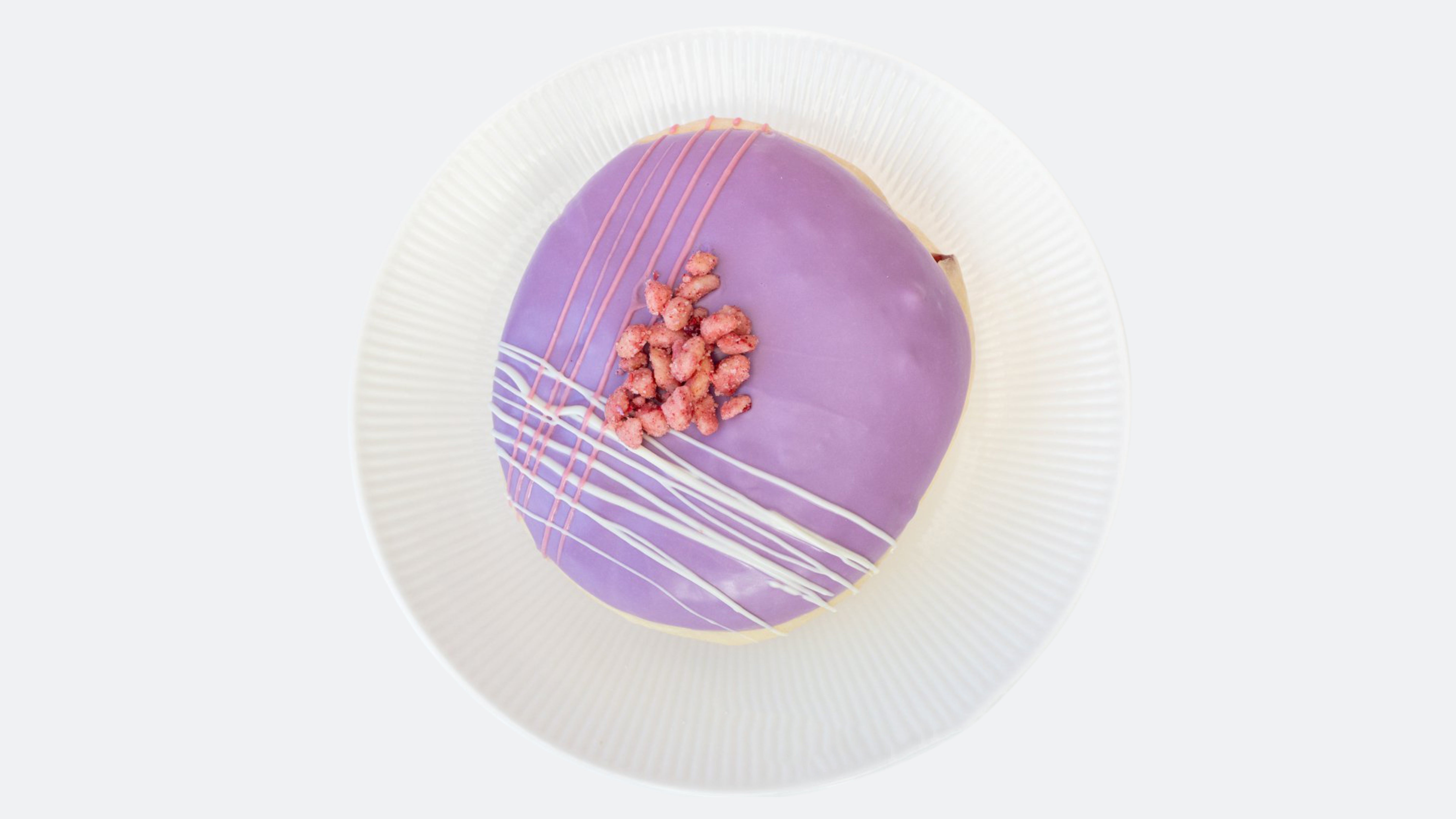 Mini Forest Berries | Alonso's Donuts